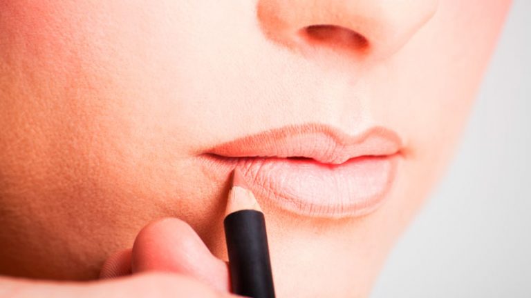 Correcciones de maquillaje según el tipo de boca - Blog de CIM Formación